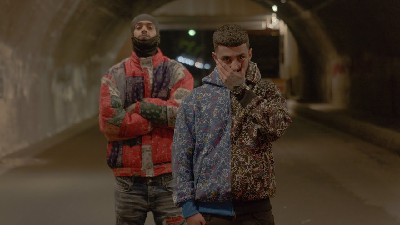 دانلود آهنگ آروم (Aroom) از علی گرامی + متن کامل | پرایمی